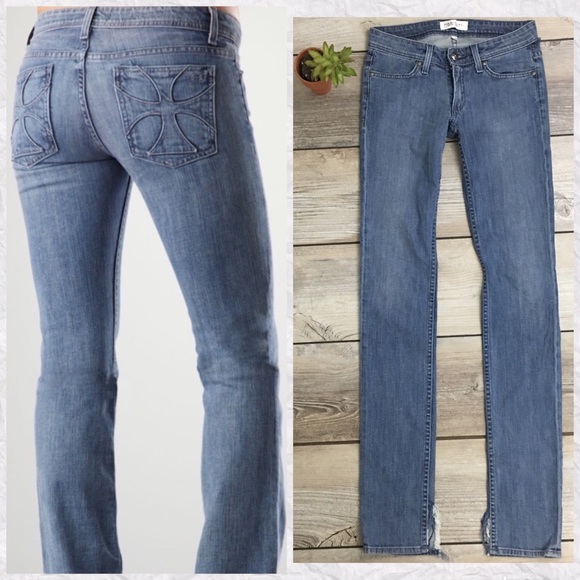 Habitual Jeans Logo